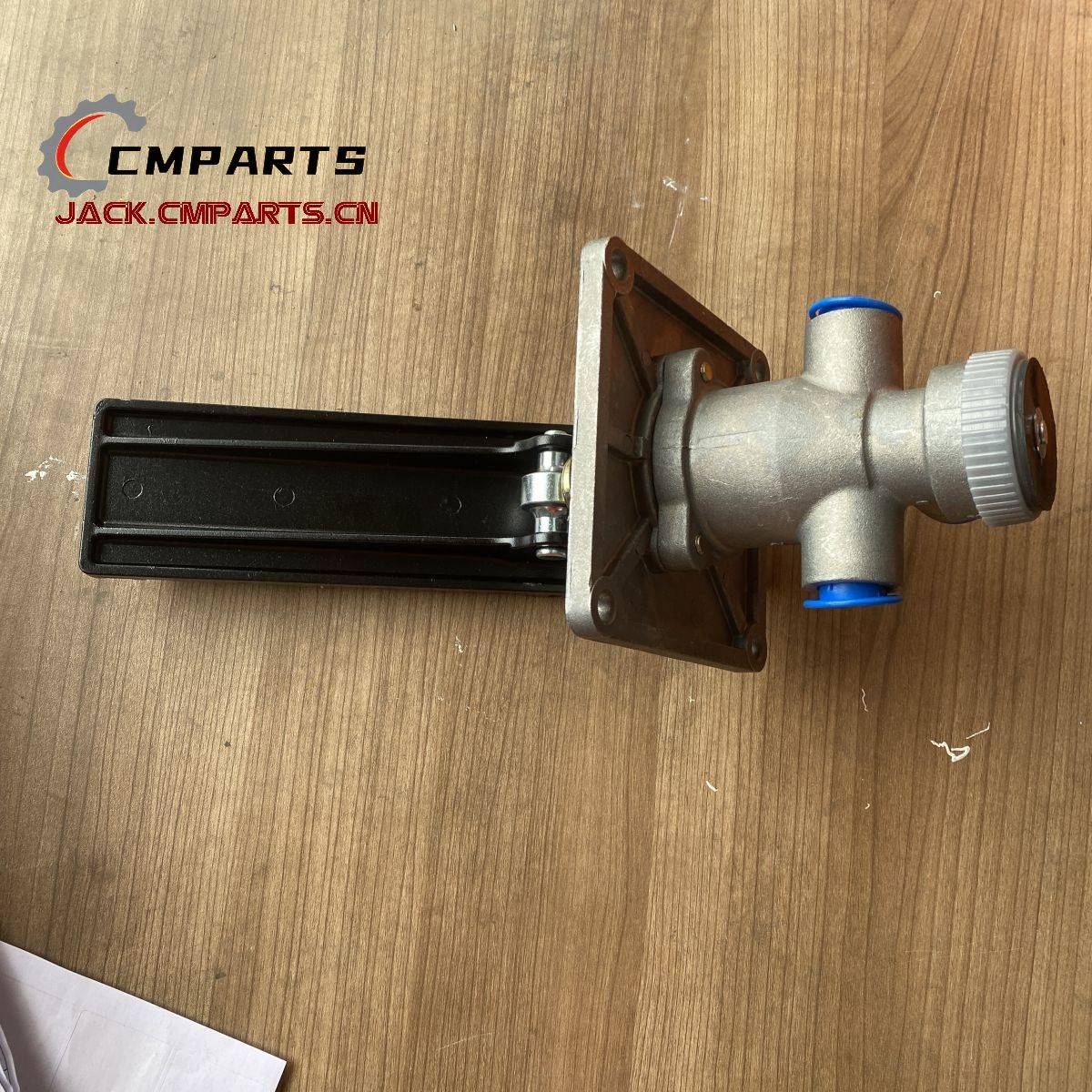 Hot Sale XCMG Brake Control Valve 800901158 180123158 400402616 SLZD ...